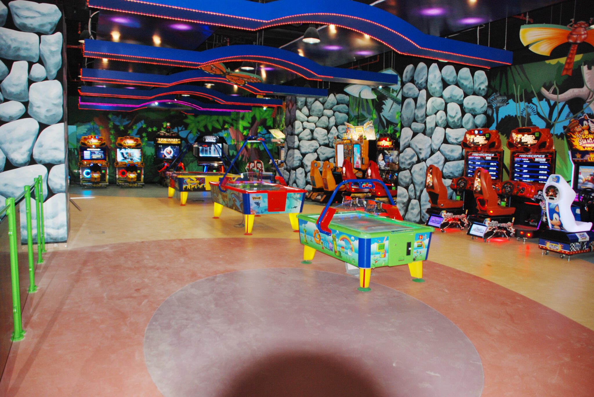 Jungle Fun - Family Entertainment Center | Funco